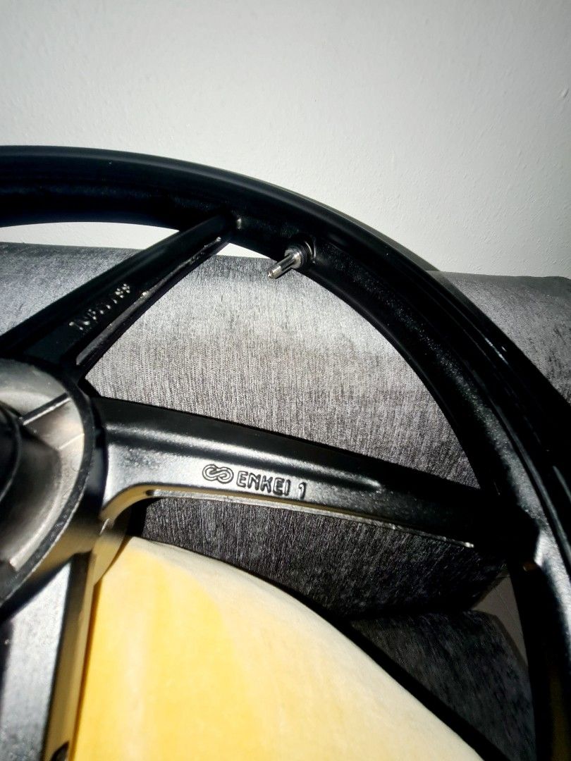 Honda Wave 125 rims, Sports Equipment, Bicycles & Parts, Parts ...