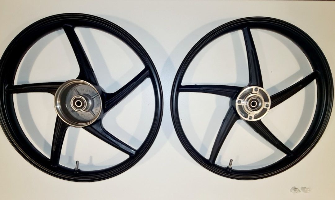 Honda Wave 125 rims, Sports Equipment, Bicycles & Parts, Parts ...