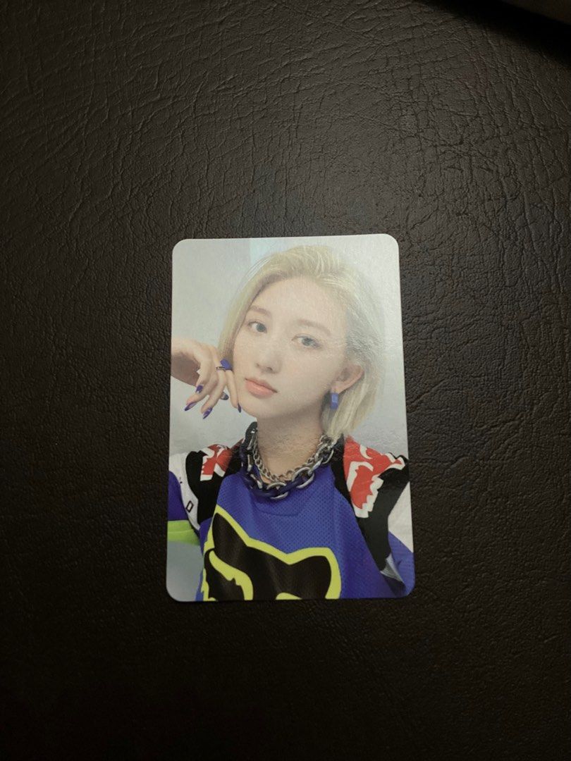 ive gaeul afterlike photocard, Hobbies & Toys, Memorabilia ...