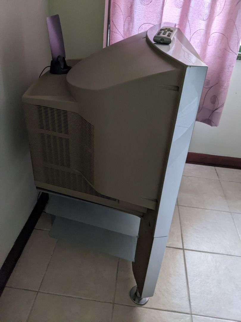 JVC 30" Tv with Built-in Rack, TV & Home Appliances, TV & Entertainment ...