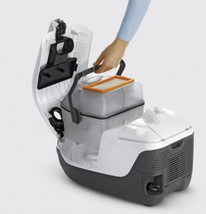 Karcher DS6000 Mediclean Water Filter Vacuum Cleaner, TV & Home ...