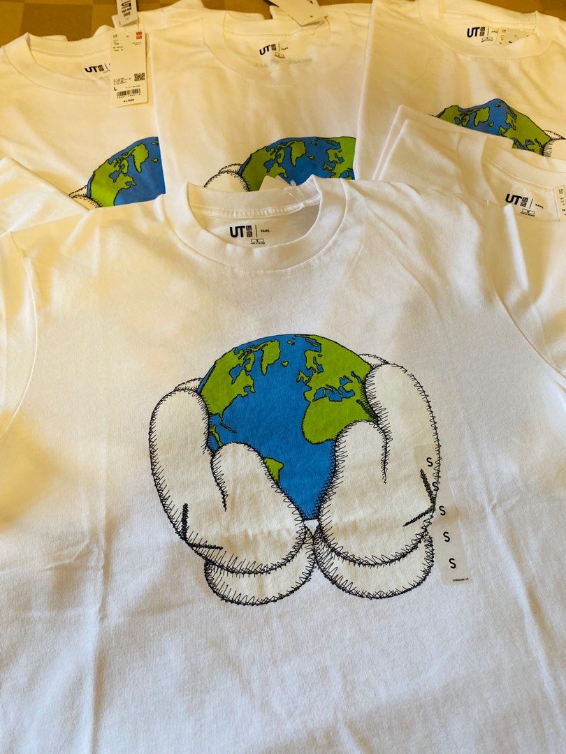 KAWS x UNIQLO PEACE FOR ALL, Men's Fashion, Tops & Sets, Tshirts & Polo ...