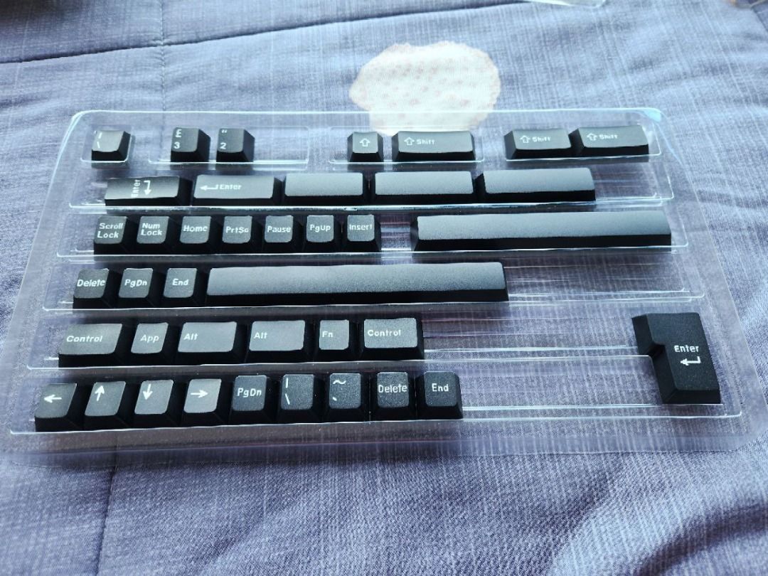 KBDFans WOB Doubleshot PBT Keycaps, Computers & Tech, Parts ...
