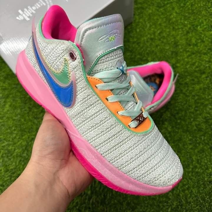 LEBRON 20 TIME MACHINE, Men's Fashion, Footwear, Sneakers on Carousell