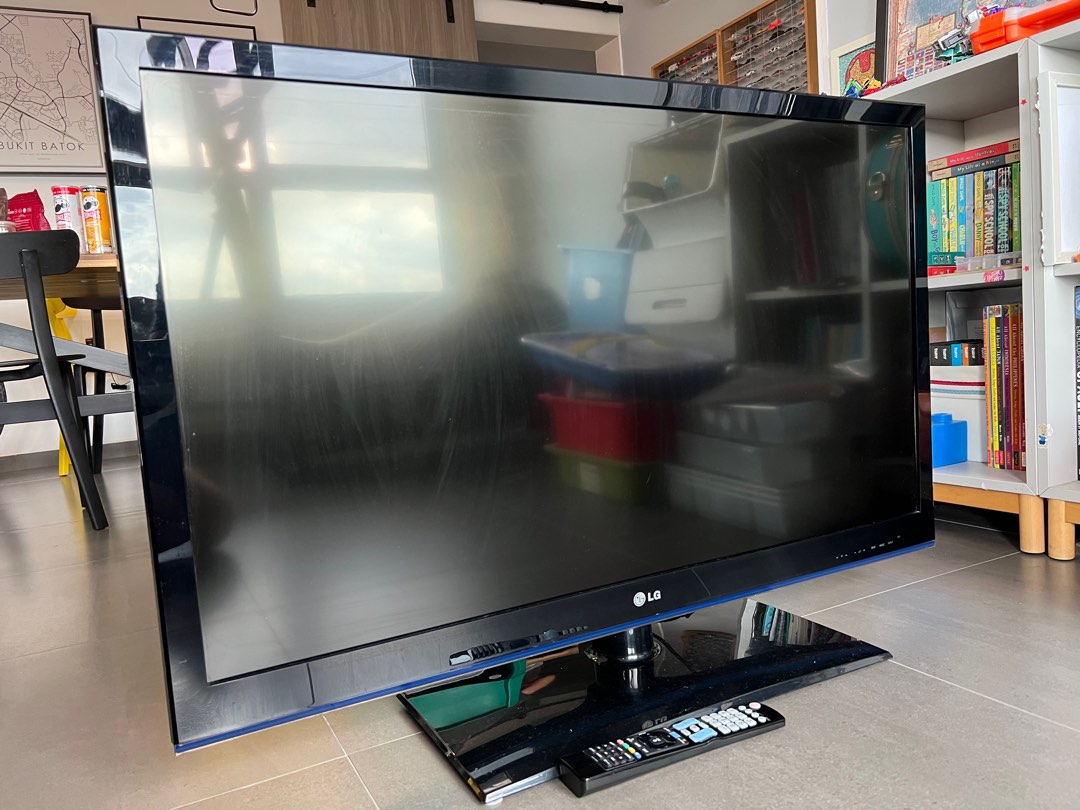 LG LED TV, TV & Home Appliances, TV & Entertainment, TV on Carousell