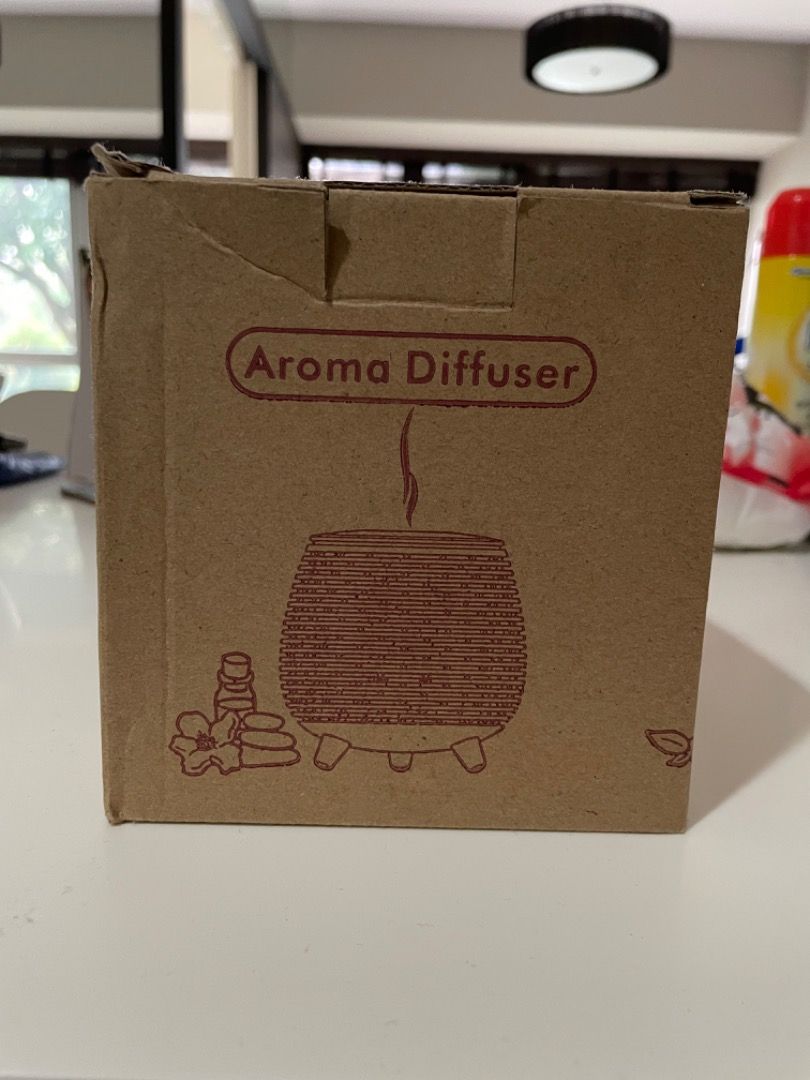 Liquid diffuser, Furniture & Home Living, Home Fragrance on Carousell