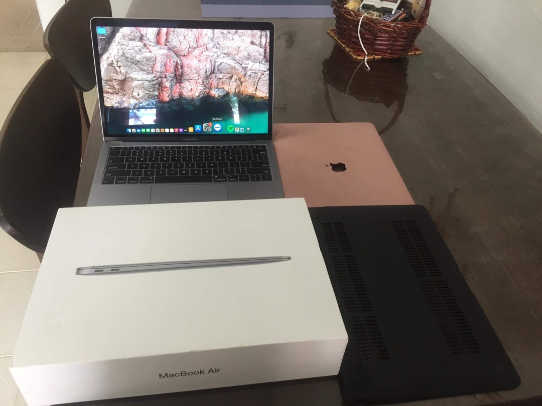 MACBOOK AIR MODEL A1932 (negotiable), Computers & Tech, Laptops ...