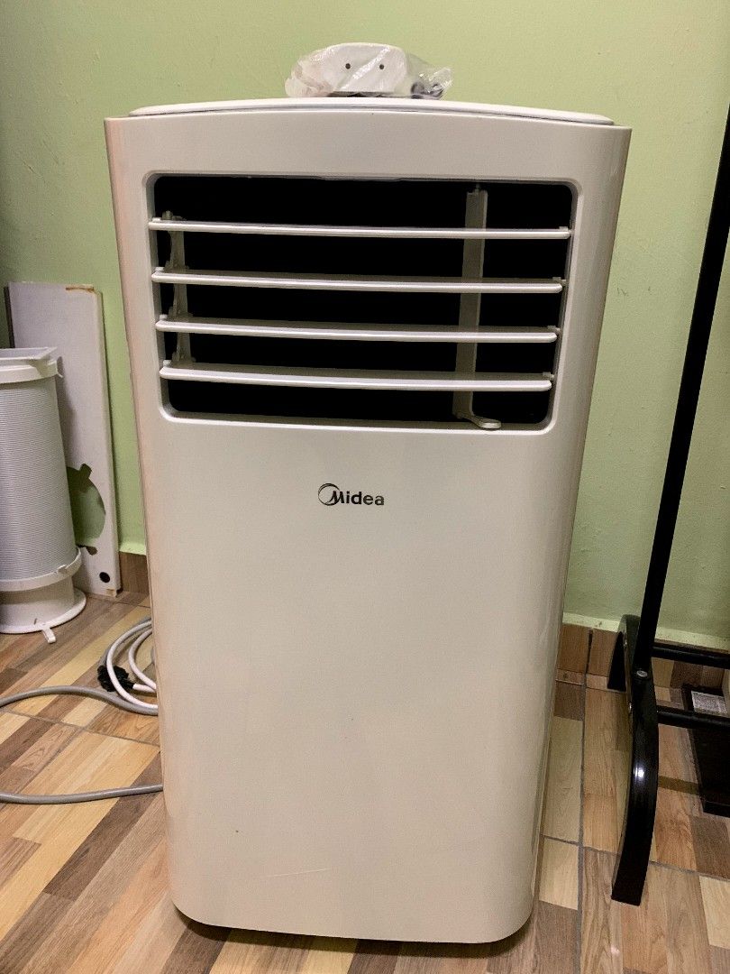 Midea 1HP Portable Aircond, TV & Home Appliances, Air Conditioners ...