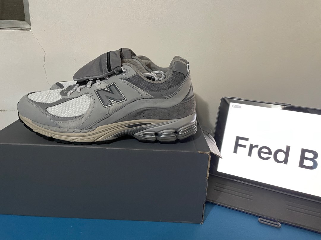 New Balance 2002r pocket grey, Men's Fashion, Footwear, Sneakers on ...