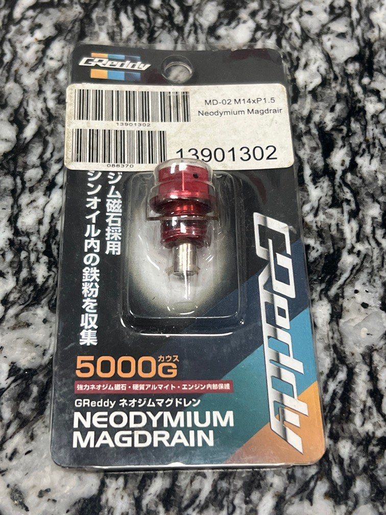 Oil sump magnetic plug M14, Car Accessories, Accessories on Carousell