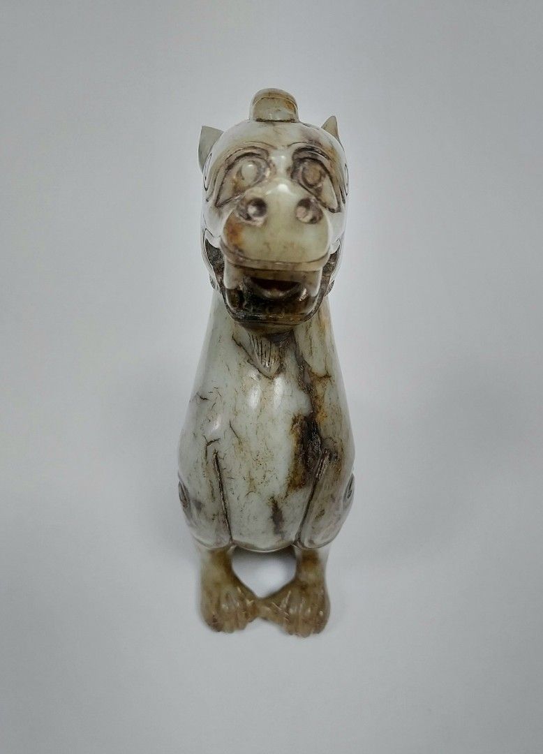 Old jade pixiu, Hobbies & Toys, Memorabilia & Collectibles, Vintage ...