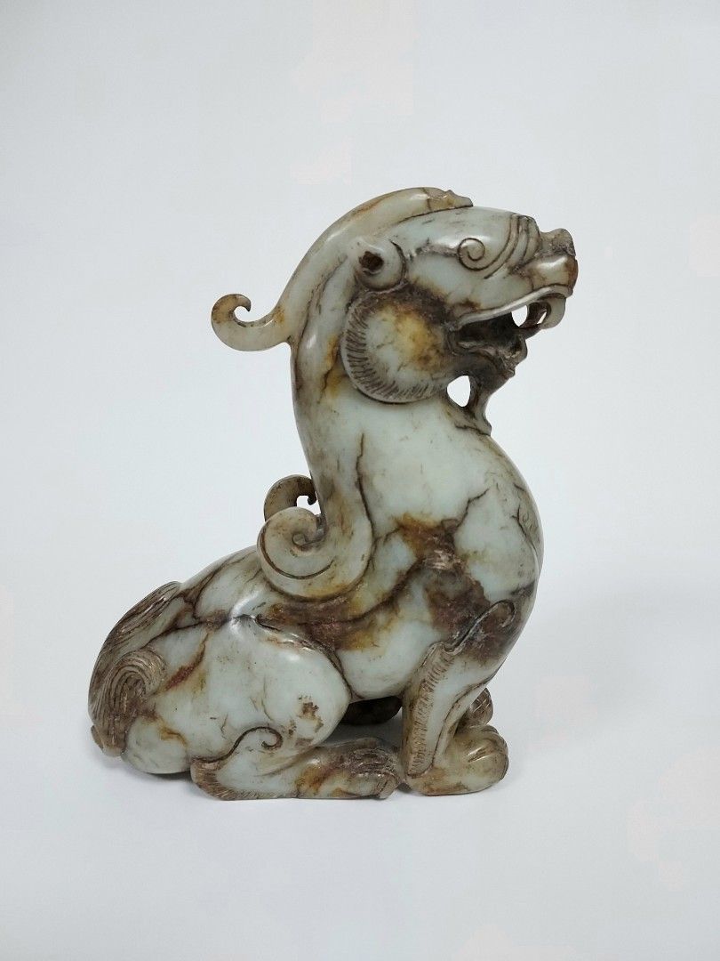 Old jade pixiu, Hobbies & Toys, Memorabilia & Collectibles, Vintage ...