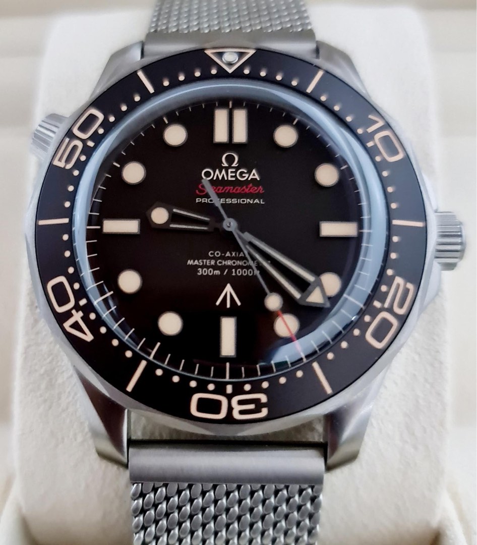 OMEGA SEAMASTER JAMES BOND 007, Luxury, Watches on Carousell