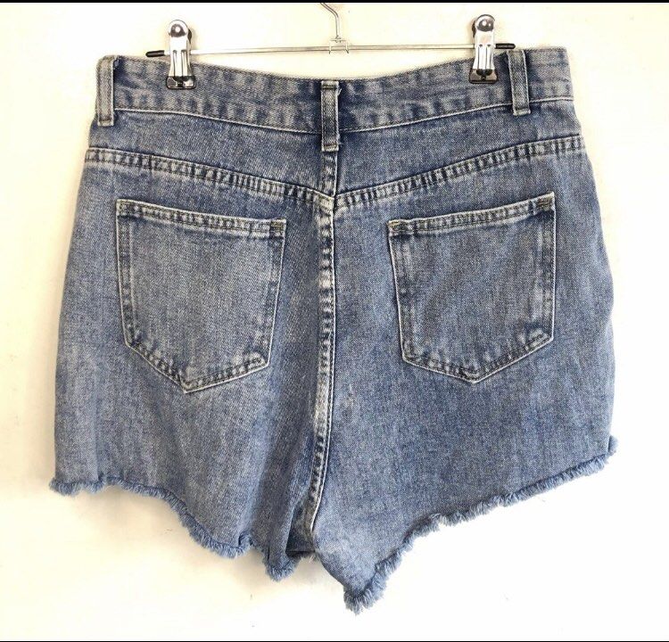 Palda Short, Women's Fashion, Bottoms, Shorts on Carousell