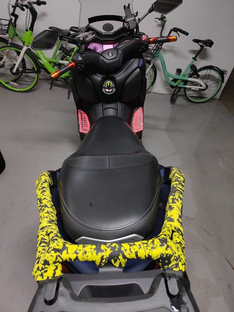 Pillion Box Rack Wrap XMAX Camo Yellow, Motorcycles, Motorcycle ...