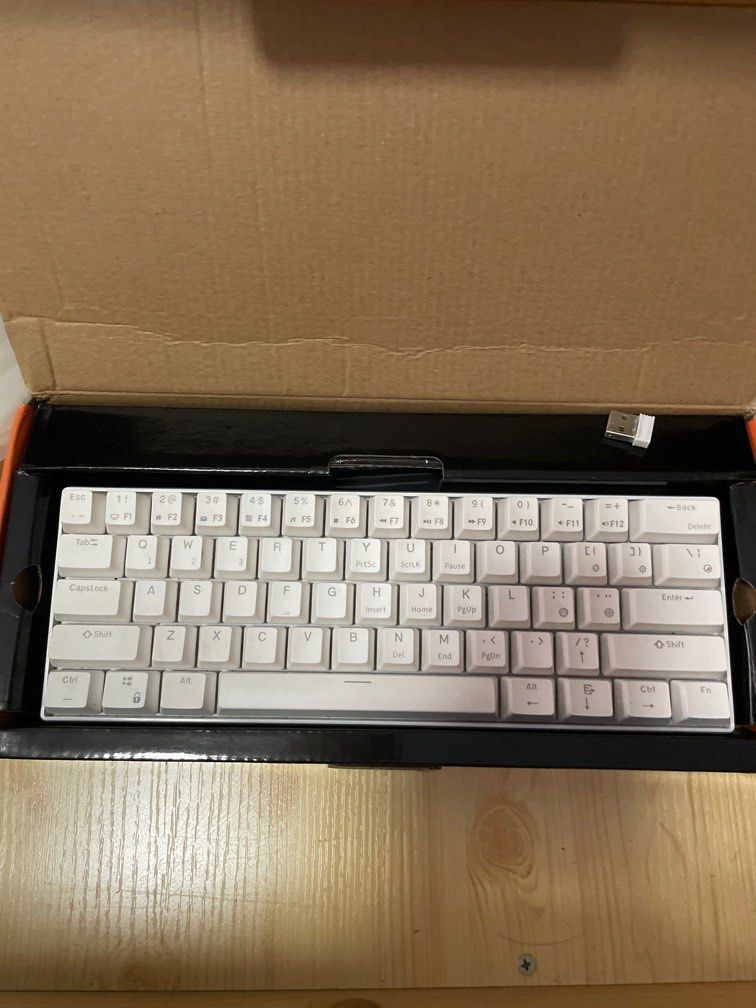 Royal Kludge 61 wireless Keyboard, Computers & Tech, Parts ...