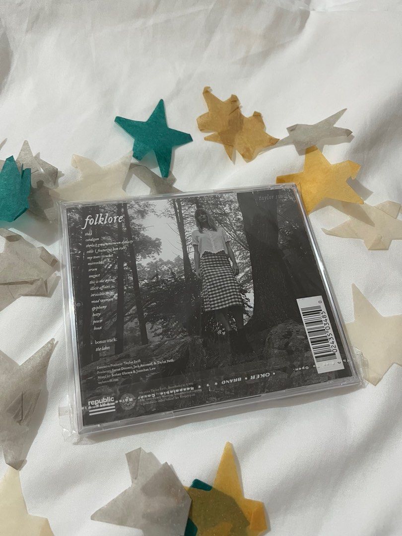 Limited Edition Taylor Swift Folklore Deluxe CD, Hobbies & Toys, Music ...