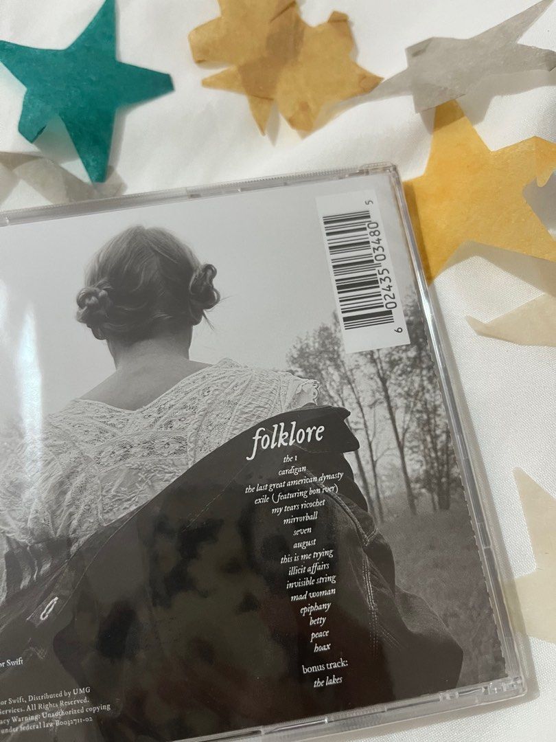 [SEALED] Signed Taylor Swift Folklore Deluxe CD, Hobbies & Toys, Music ...