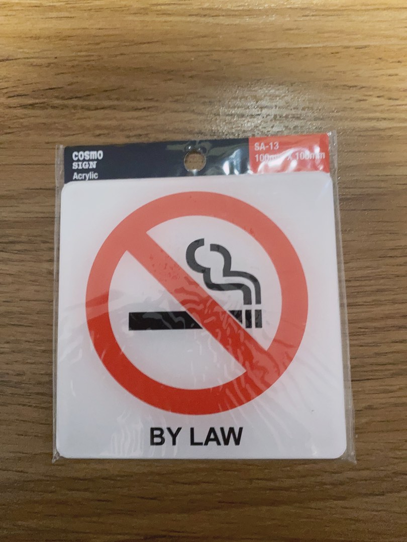 Sign ( No smoking), Everything Else on Carousell