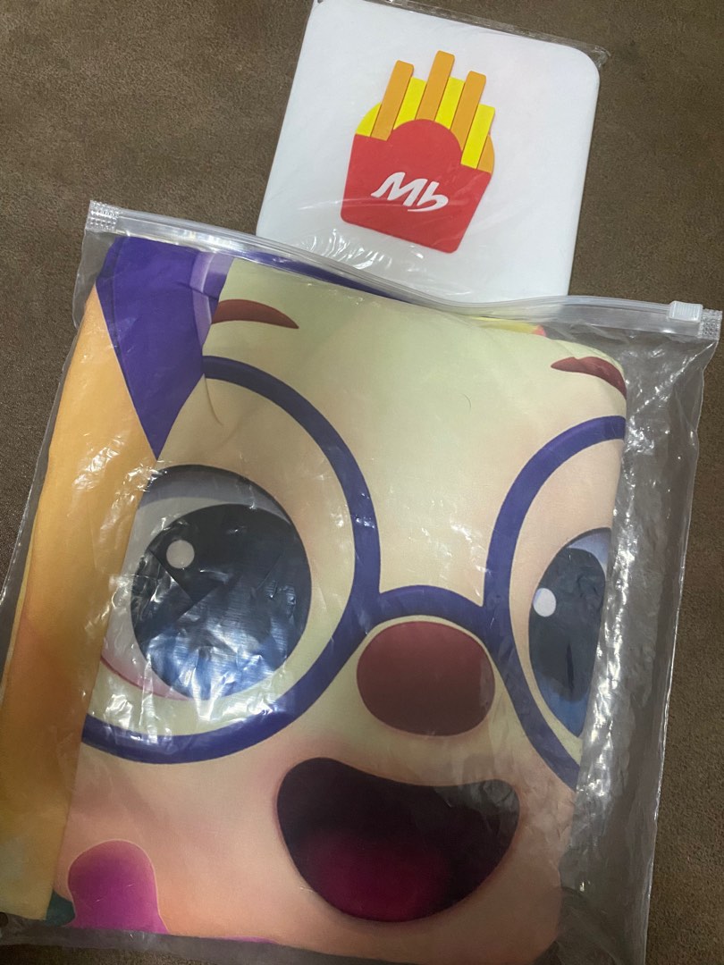 Single bedsheet drypers pinkfong limited edition with free gift mask ...