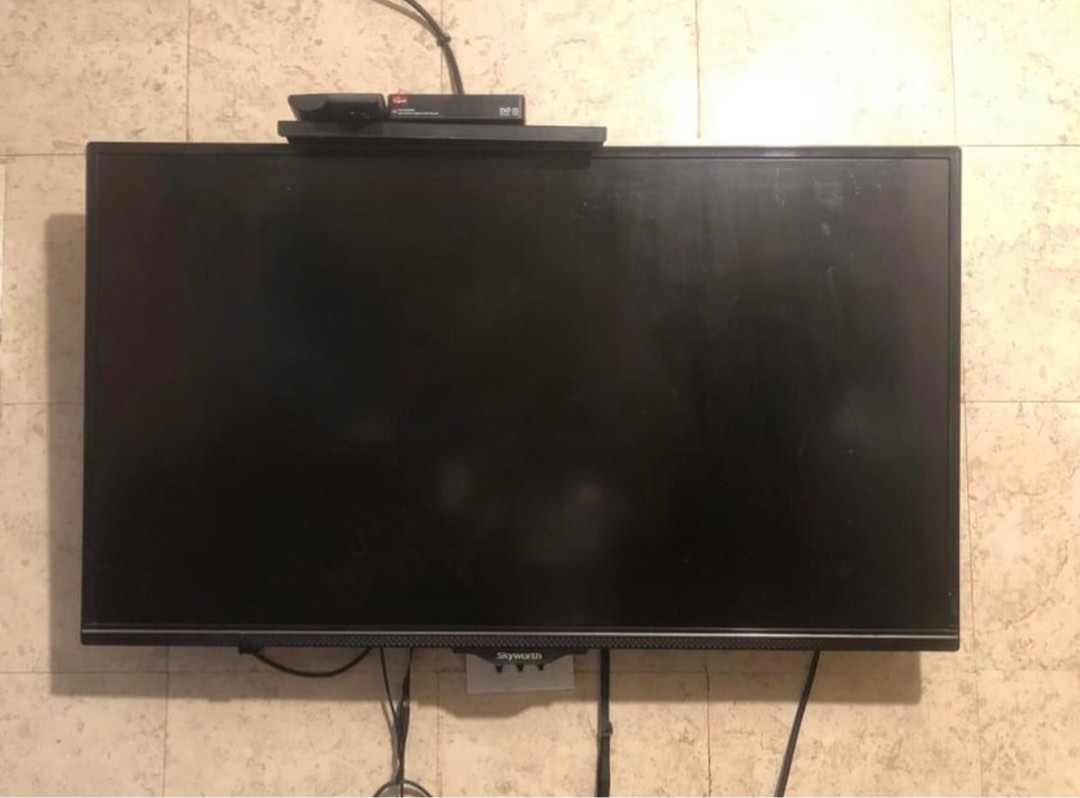 Skyworth Flat Screen Smart TV, TV & Home Appliances, TV & Entertainment ...