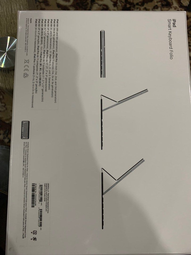 Smart Keyboard Folio For IPad Pro Inch Th Generation And IPad Air Th Generation Sealed