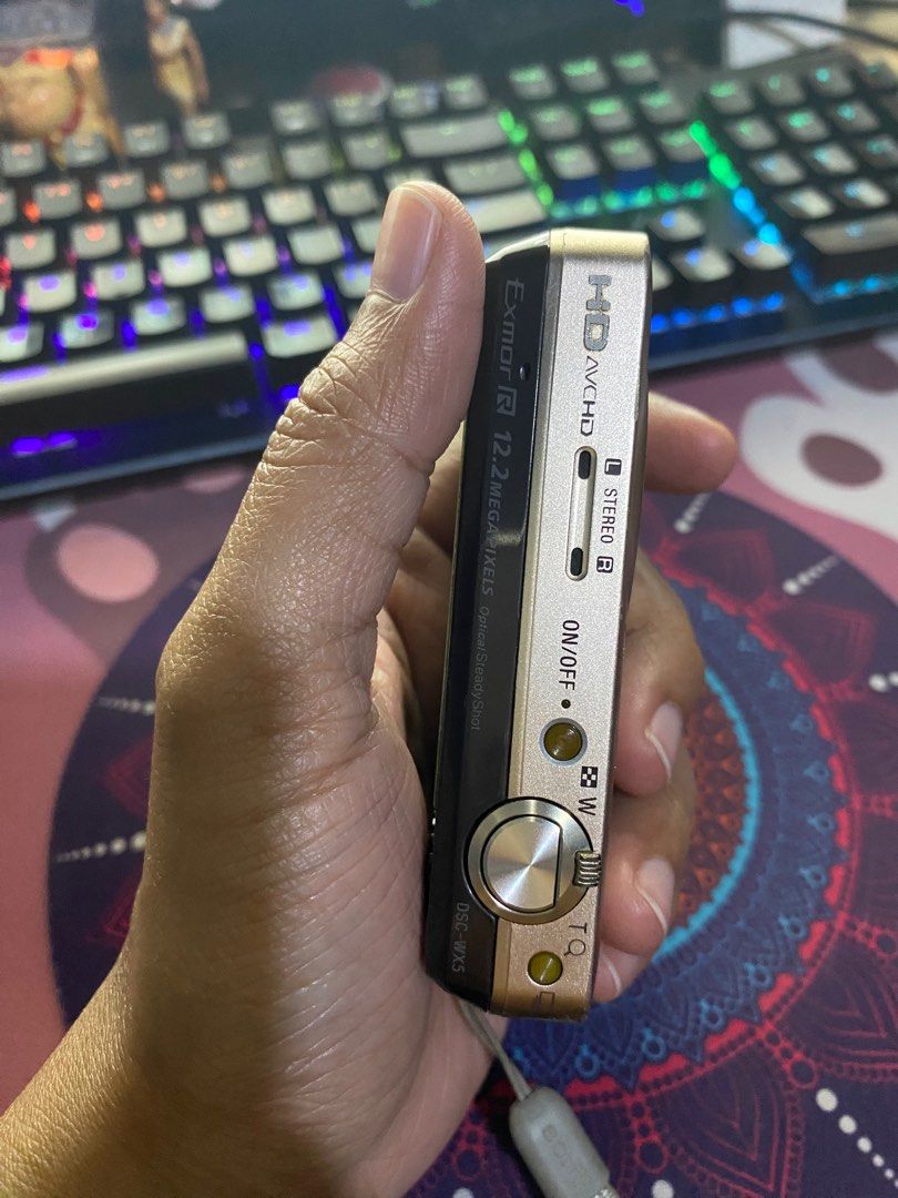 SONY CYBERSHOT EXMOR R, Photography, Cameras on Carousell
