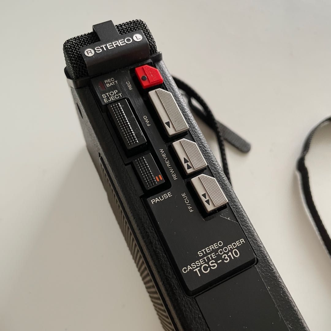 Sony TCS-310 Walkman Stereo Cassette Player Recorder, Hobbies & Toys ...
