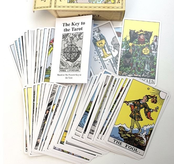 Tarot Deck of 78 Cards (H0221), Hobbies & Toys, Toys & Games on Carousell