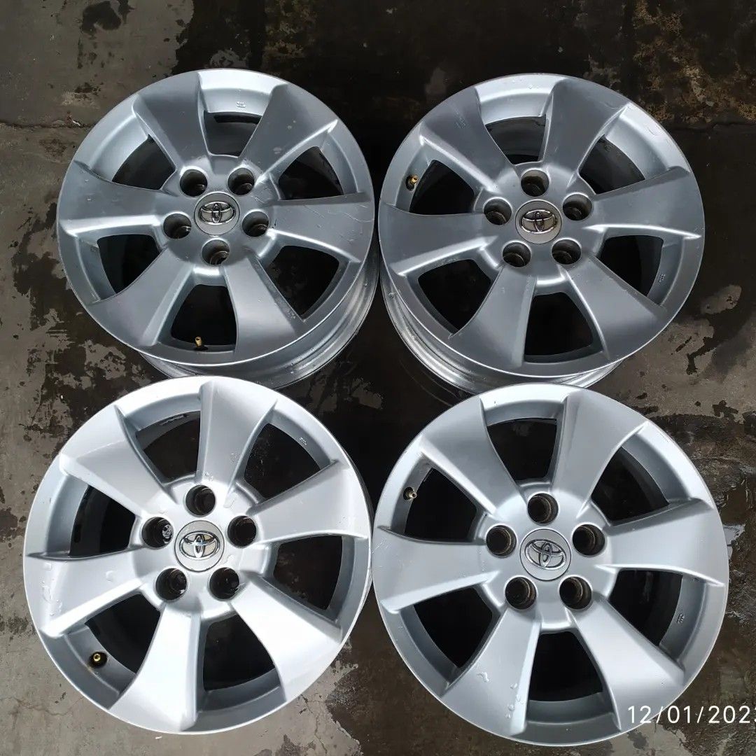 Velg Mobil original toyota alphard x, Aksesoris Mobil di Carousell