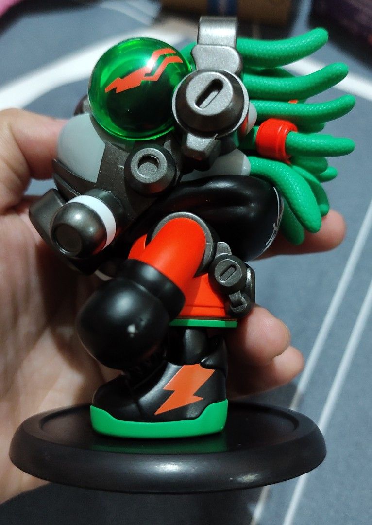 Wazzup baby family vol 9 pvc, Hobbies & Toys, Toys & Games on Carousell