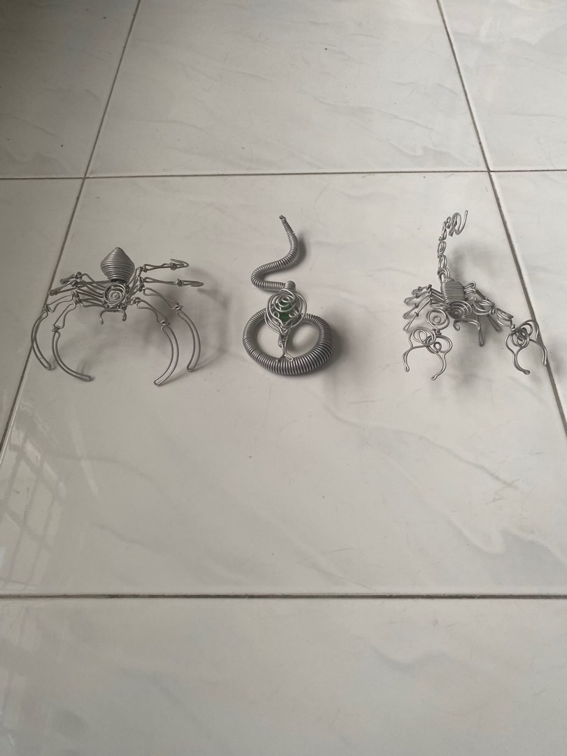 Wire animals, Hobbies & Toys, Toys & Games on Carousell