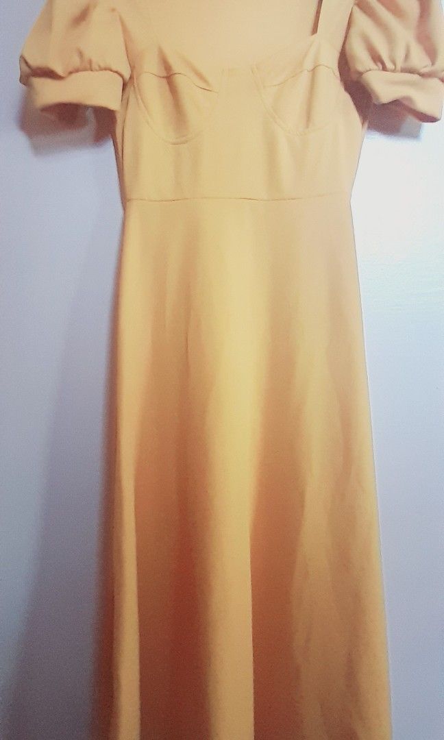 Woman whole dress, Women's Fashion, Dresses & Sets, Dresses on Carousell