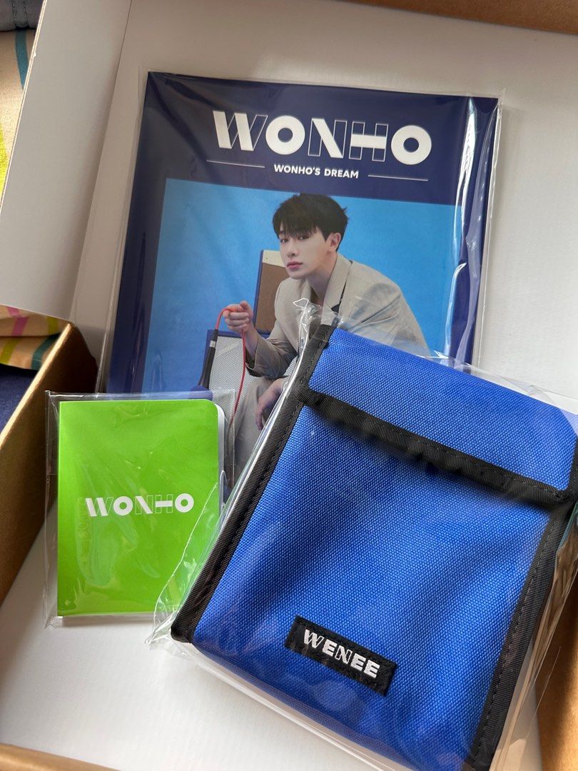 wonho wenee first official v membership kit, Hobbies & Toys ...