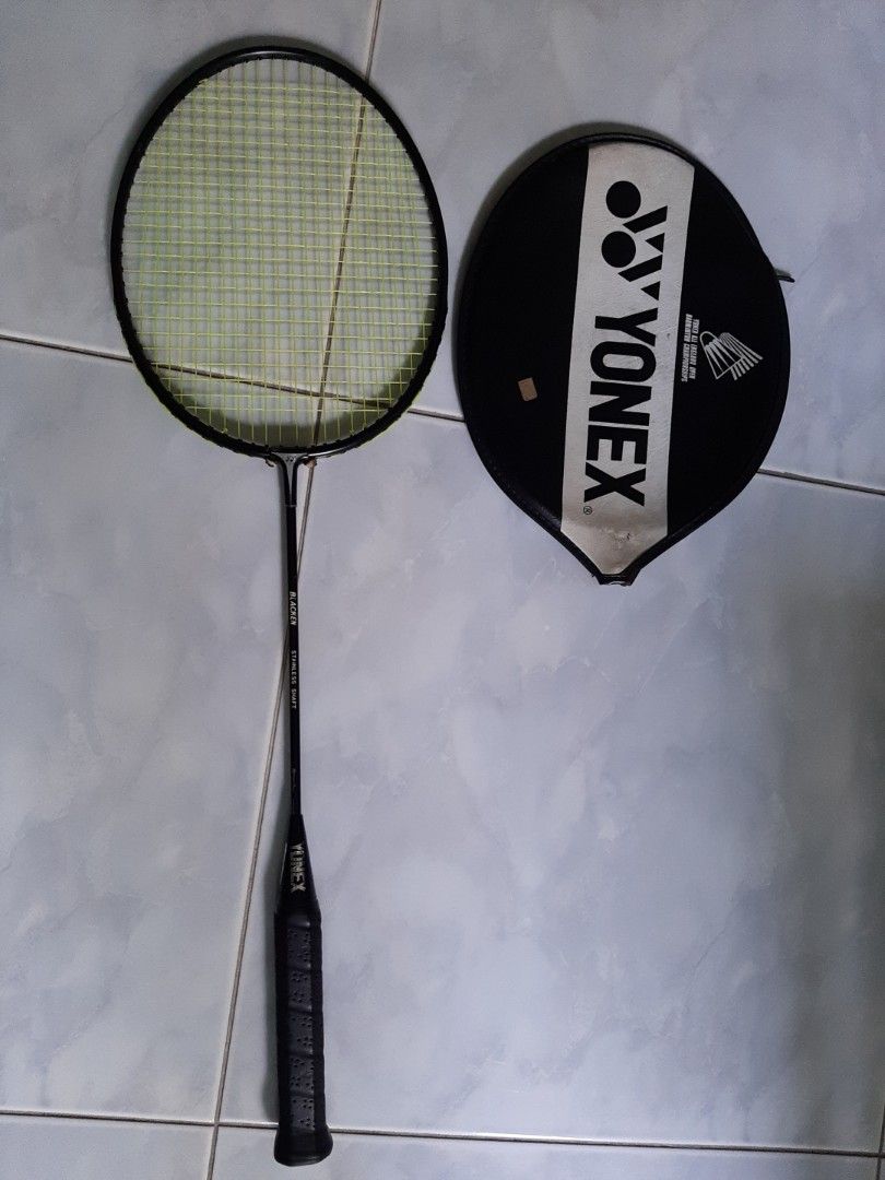 Yonex Blacken Badminton Racquet, Sports Equipment, Sports & Games, Racket & Ball Sports on Carousell