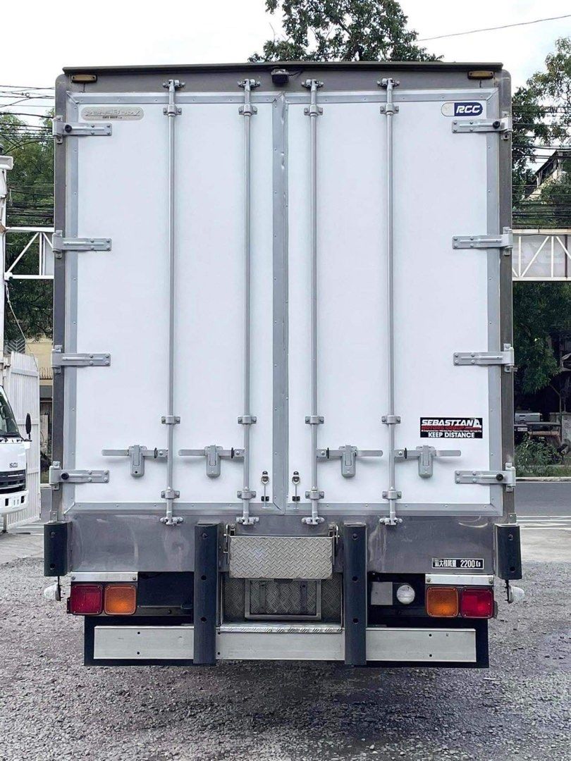 2021 Fuso Fighter Reefer Van 21ft. Molye New Face -30 Degrees, Special ...