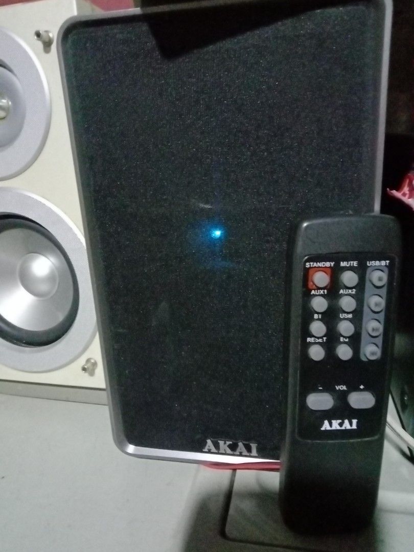 AKAI sbw-130 subwoofer with PANASONIC bookshelf speaker, Audio, Soundbars, Speakers & Amplifiers ...