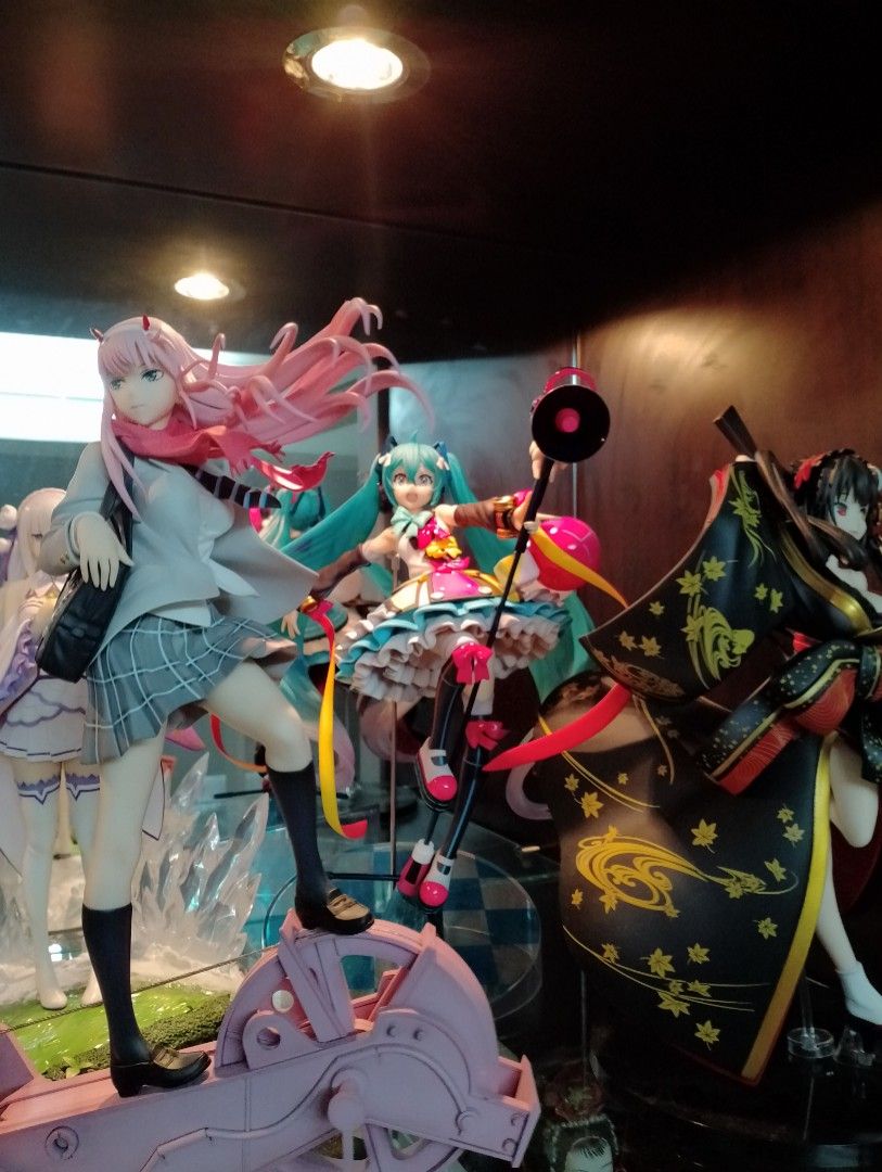 Anime Figurines, Hobbies & Toys, Memorabilia & Collectibles, J-pop on ...