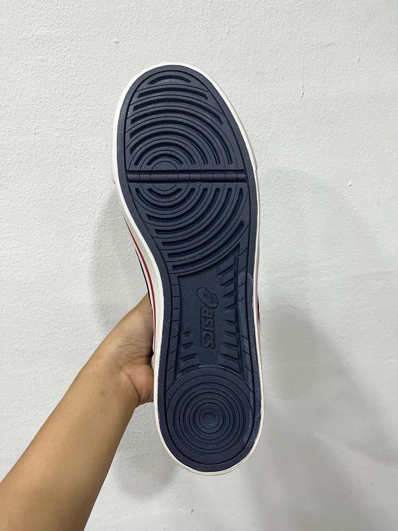 Asics with Tag, Men's Fashion, Footwear, Sneakers on Carousell