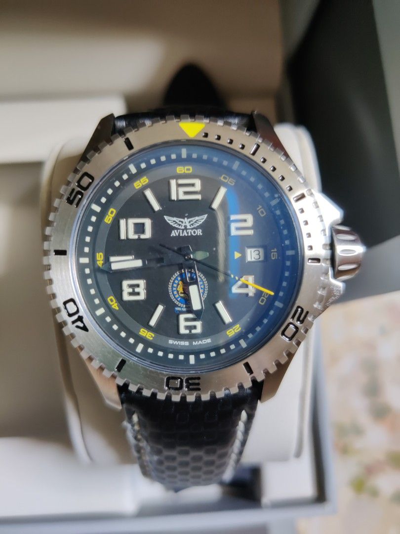 Aviator Swiss Watch, Luxury, Watches on Carousell