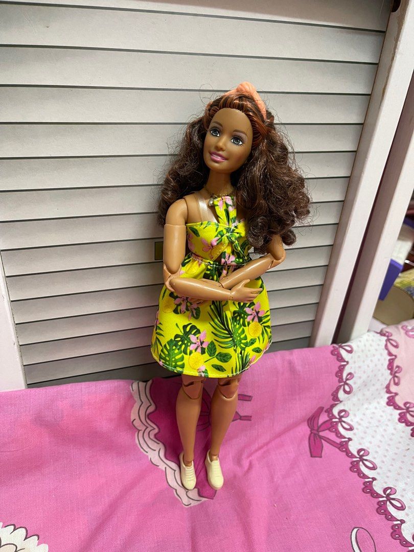 Barbie curvy tan skin made to move, Hobbies & Toys, Toys & Games on ...