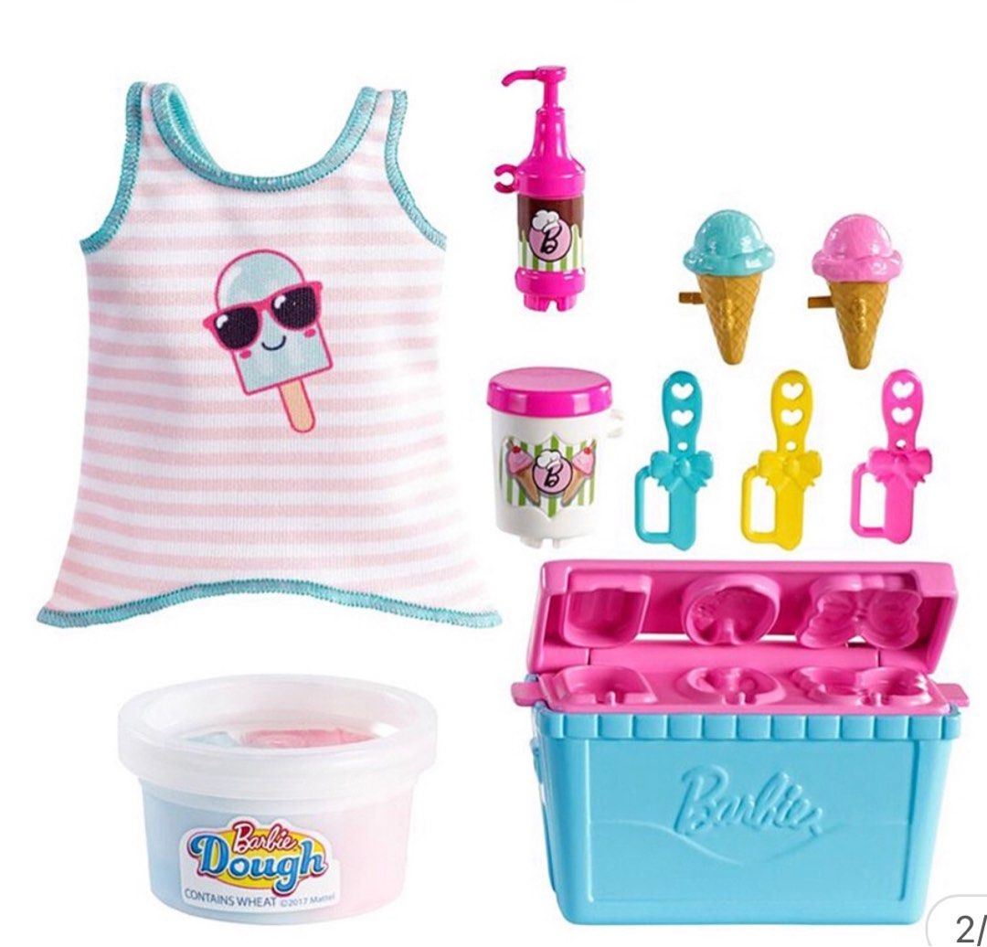 Barbie Themed Accessory Pack, Hobbies & Toys, Toys & Games on Carousell