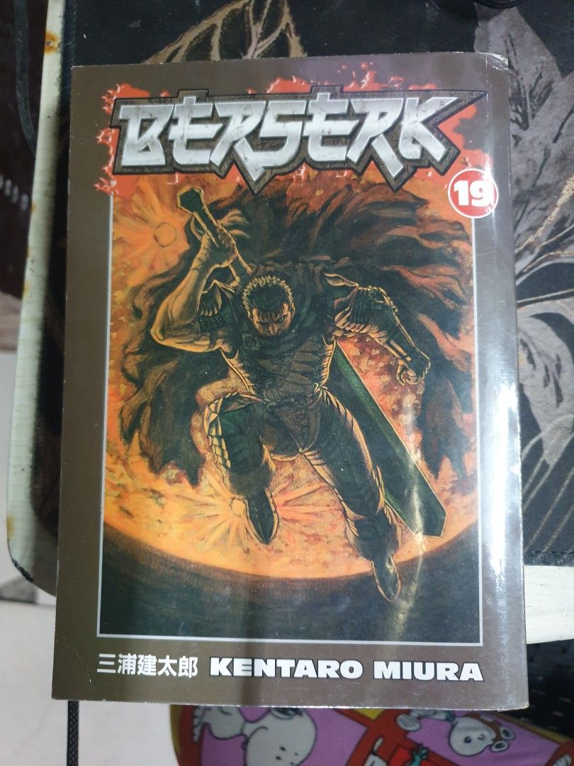 BERSERK MANGA VOL. 19 ENGLISH, Hobbies & Toys, Books & Magazines, Comics & Manga on Carousell