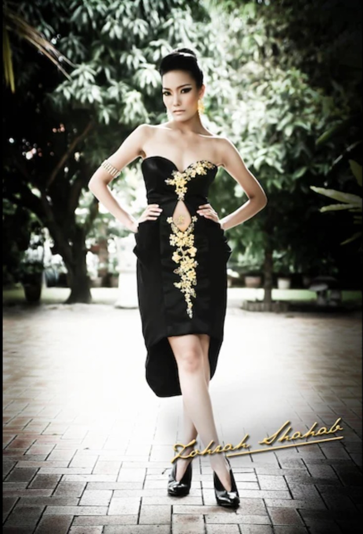 Black & Gold Evening Dress, Women's Fashion, Dresses & Sets, Evening dresses & gowns on Carousell