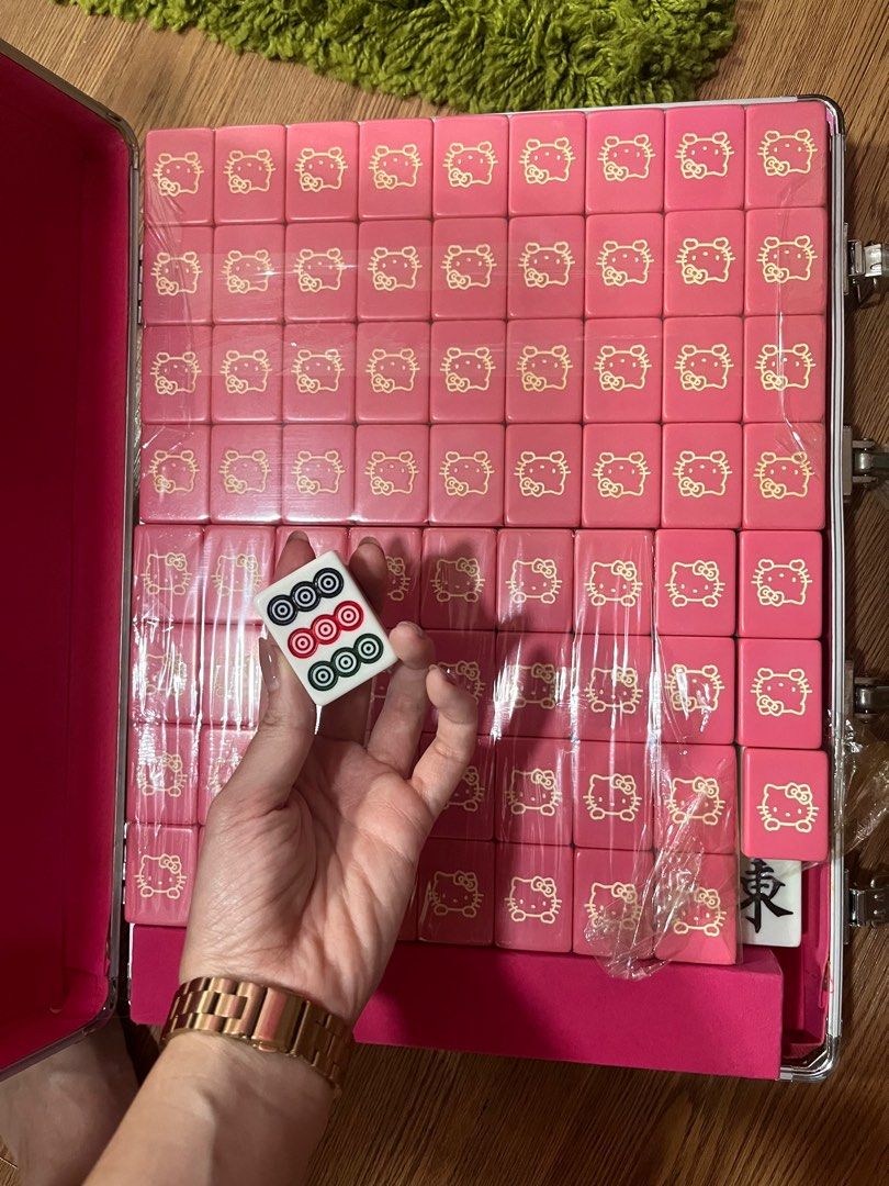 BN Hello Kitty Mahjong Set, Hobbies & Toys, Toys & Games on Carousell