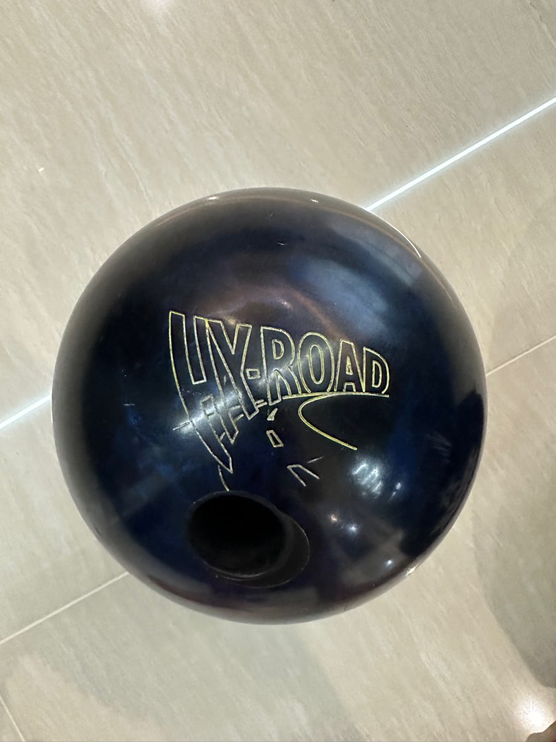 Bowling ball Storm Hyroad 15 pound, Sports Equipment, Sports & Games ...