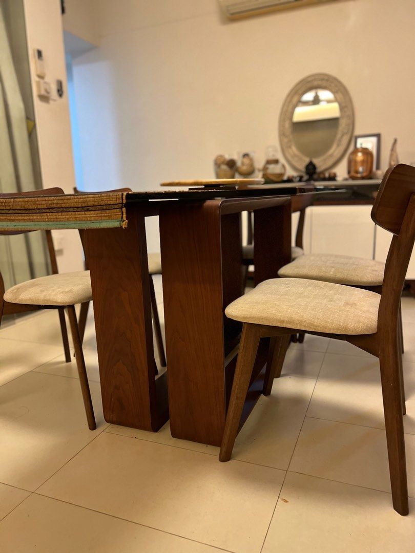 Branded Italian Dining Table with solid wood base and tempered glass ...