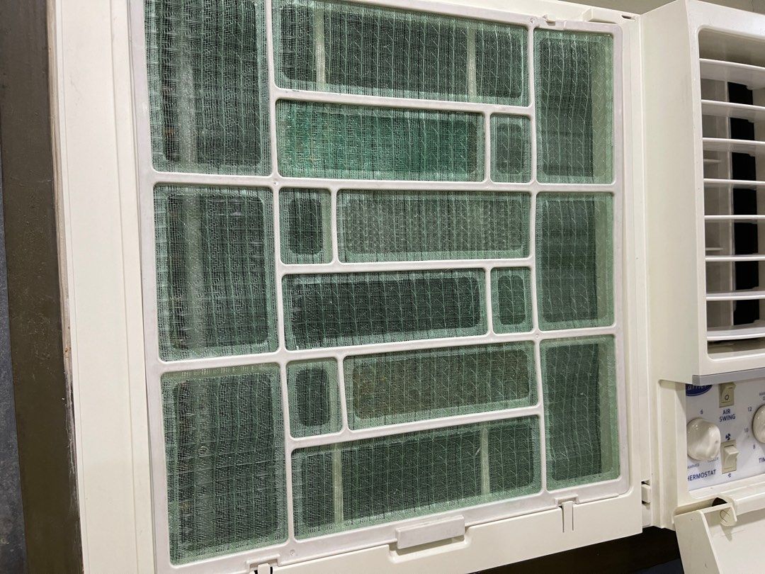 Carrier (1HP) Window Type Non-Inverter Aircon, TV & Home Appliances ...