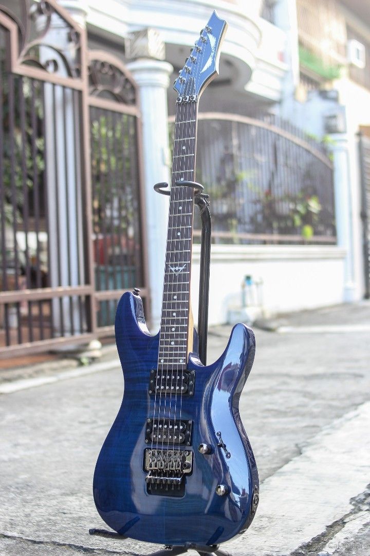 Dean C350F electric guitar, Hobbies & Toys, Music & Media, Musical ...