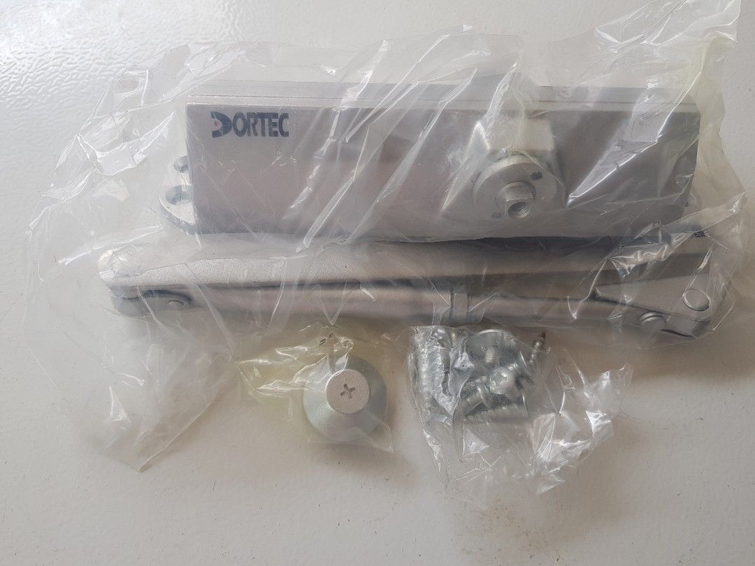 DORTEC aluminum alloy door closer, Furniture & Home Living, Security ...